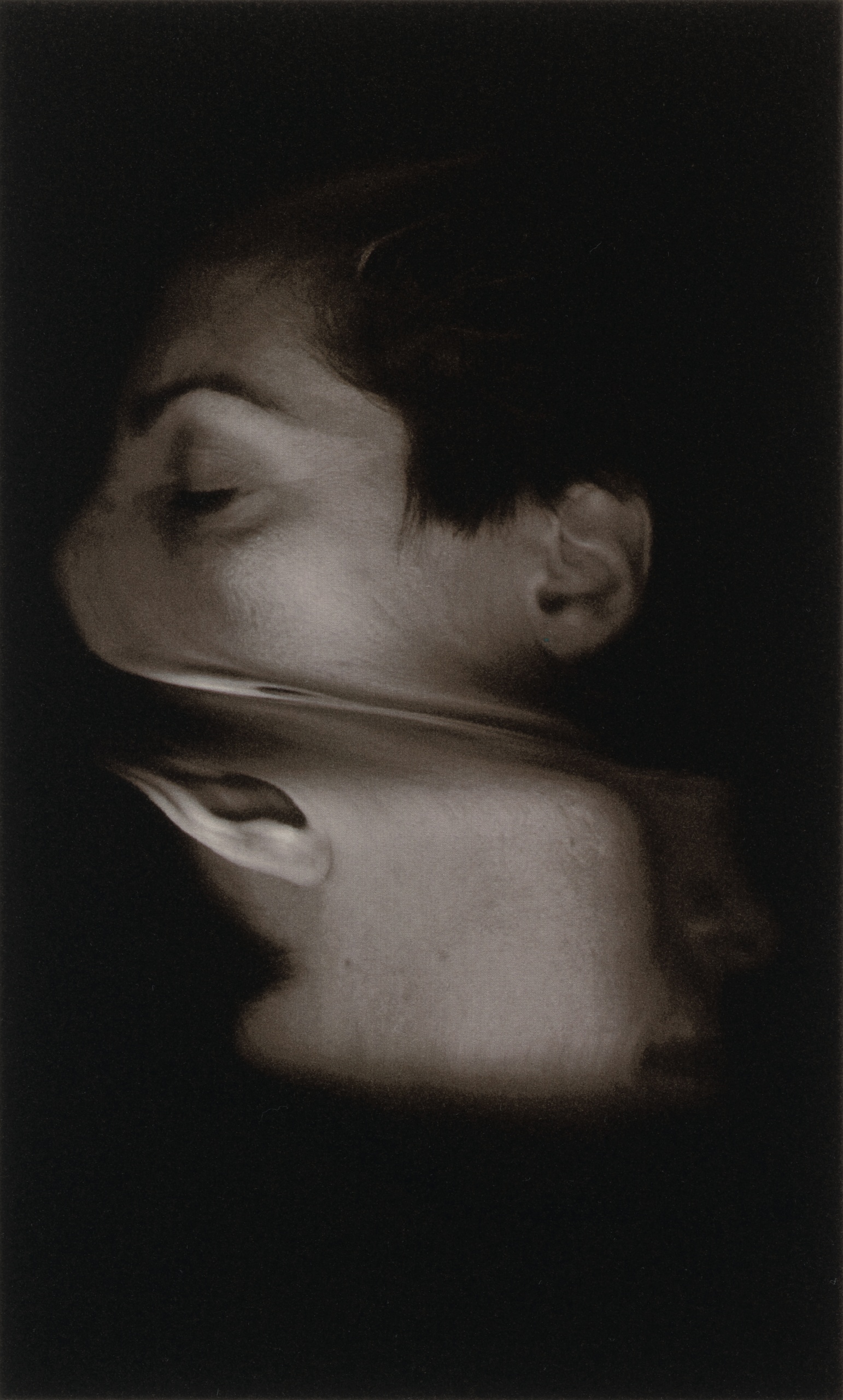 Returning to the site/sight:Susan Silton’s The stain of . A stain on ...